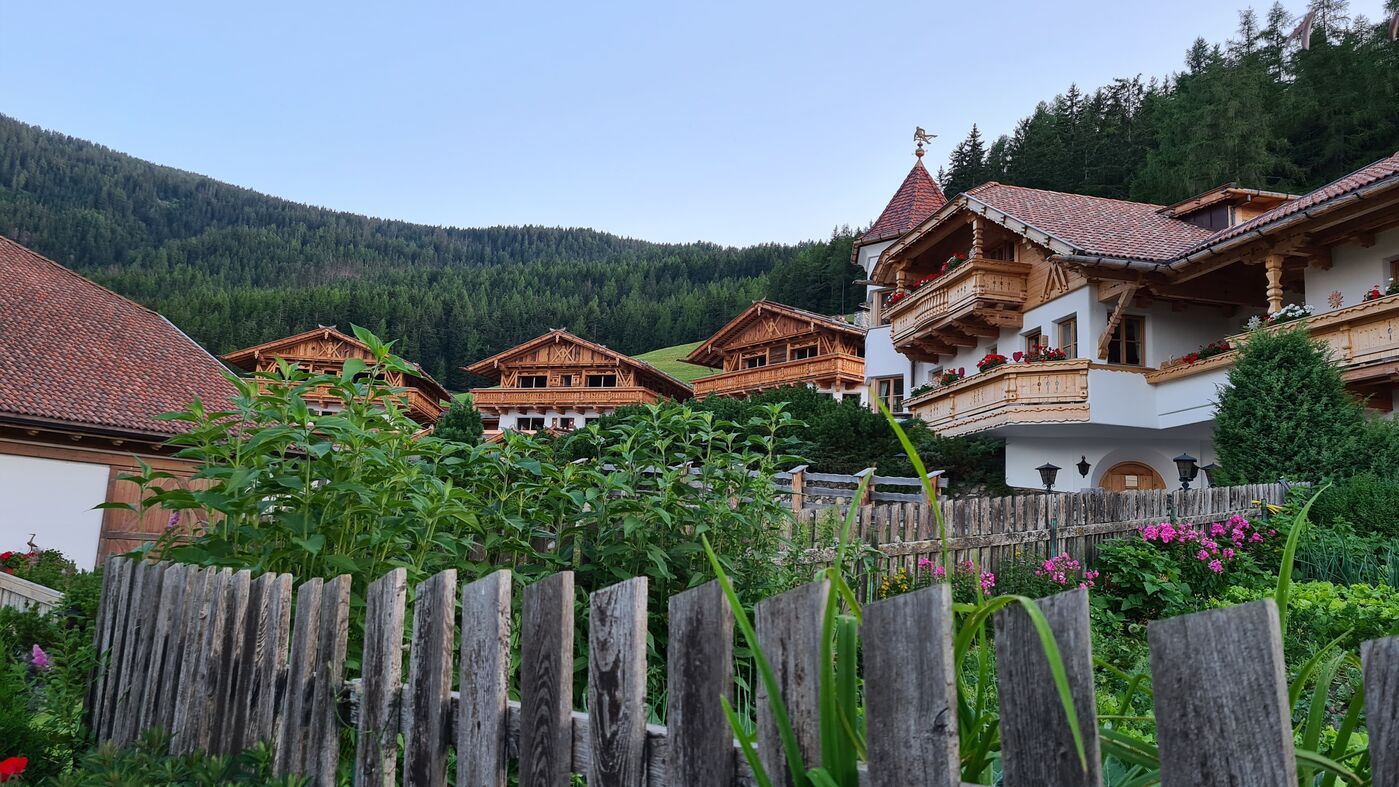 Almurlaub in Südtirol – Almdorf Haidenberg